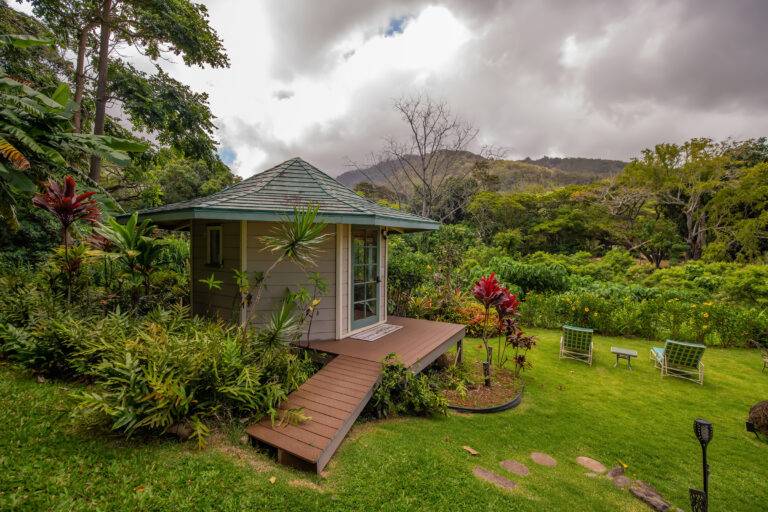 Cottage Gazebo Exterior - Iao Valley Inn